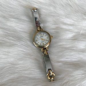 Venezia | Accessories | Venezia Gold And Silver Quartz Watch | Poshmark